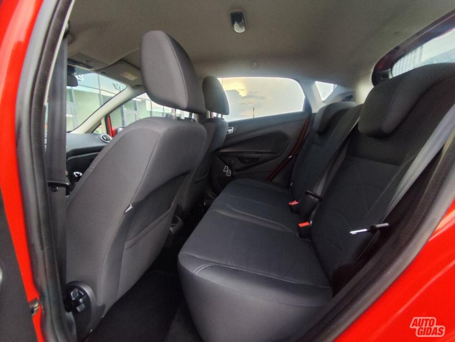 Red Ford Fiesta 2015 in Siauliai, with an engine capacity of 1.50 L and mileage of 159 thousand km for 4500 €, photo 23 on AUTOMOTO.COM.LV