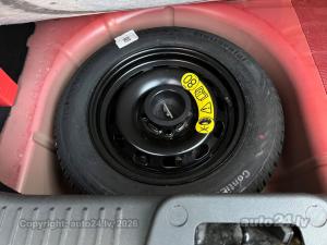 Red Ford Fiesta 2015 in Kuressaare, with an engine capacity of 1.00 L and mileage of 111 thousand km for 5590 €, photo 17 on AUTOMOTO.COM.LV