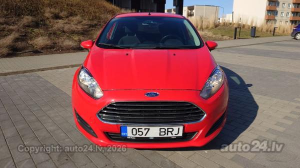 Red Ford Fiesta 2016 in Tallinn, with an engine capacity of 1.20 L and mileage of 110 thousand km for 6300 €, photo 5 on AUTOMOTO.COM.LV