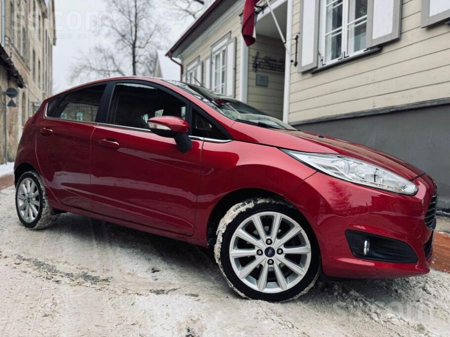 Sarkans Ford Fiesta 2016 Cēsis, ar dzinēja tilpumu 1.00 L un nobraukumu 0 tūkst. km par 5990 €, foto 3 vietnē AUTOMOTO.COM.LV