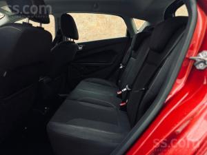 Sarkans Ford Fiesta 2016 Cēsis, ar dzinēja tilpumu 1.00 L un nobraukumu 0 tūkst. km par 5990 €, foto 12 vietnē AUTOMOTO.COM.LV