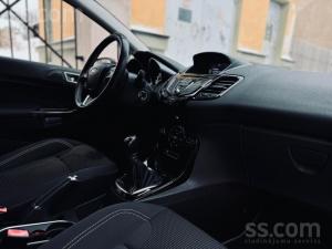 Sarkans Ford Fiesta 2016 Cēsis, ar dzinēja tilpumu 1.00 L un nobraukumu 0 tūkst. km par 5990 €, foto 14 vietnē AUTOMOTO.COM.LV