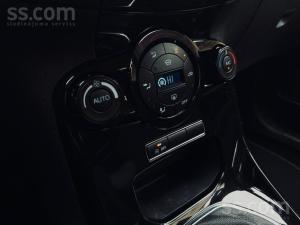 Sarkans Ford Fiesta 2016 Cēsis, ar dzinēja tilpumu 1.00 L un nobraukumu 0 tūkst. km par 5990 €, foto 19 vietnē AUTOMOTO.COM.LV