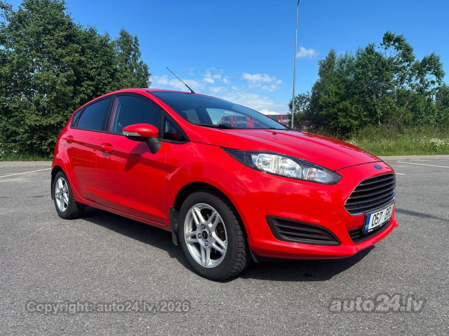 Sarkans Ford Fiesta 2016 Tallina, ar dzinēja tilpumu 1.20 L un nobraukumu 112 tūkst. km par 4900 €, foto 4 vietnē AUTOMOTO.COM.LV