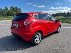 Sarkans Ford Fiesta 2016 Tallina, ar dzinēja tilpumu 1.20 L un nobraukumu 112 tūkst. km par 4900 €, foto 5 vietnē AUTOMOTO.COM.LV