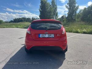 Sarkans Ford Fiesta 2016 Tallina, ar dzinēja tilpumu 1.20 L un nobraukumu 112 tūkst. km par 4900 €, foto 7 vietnē AUTOMOTO.COM.LV