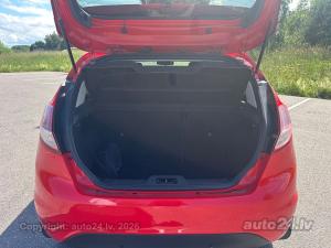 Sarkans Ford Fiesta 2016 Tallina, ar dzinēja tilpumu 1.20 L un nobraukumu 112 tūkst. km par 4900 €, foto 13 vietnē AUTOMOTO.COM.LV