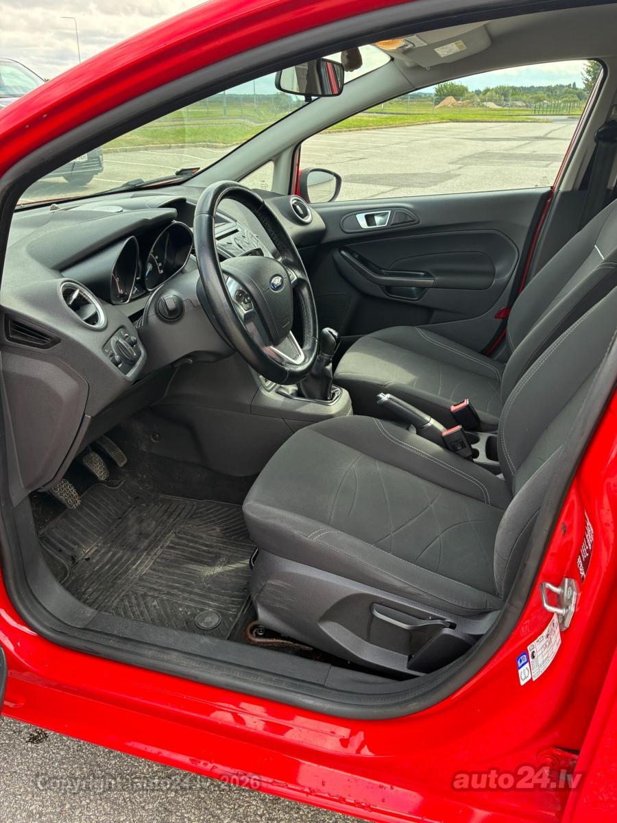 Sarkans Ford Fiesta 2016 Tartu, ar dzinēja tilpumu 1.20 L un nobraukumu 82 tūkst. km par 6300 €, foto 11 vietnē AUTOMOTO.COM.LV