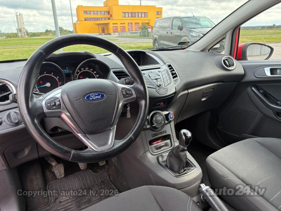 Sarkans Ford Fiesta 2016 Tartu, ar dzinēja tilpumu 1.20 L un nobraukumu 82 tūkst. km par 6300 €, foto 12 vietnē AUTOMOTO.COM.LV