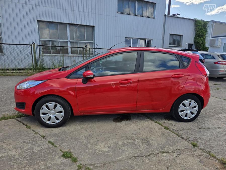 Sarkans Ford Fiesta 2017 Utena, ar dzinēja tilpumu 1.50 L un nobraukumu 185 tūkst. km par 3400 €, foto 5 vietnē AUTOMOTO.COM.LV