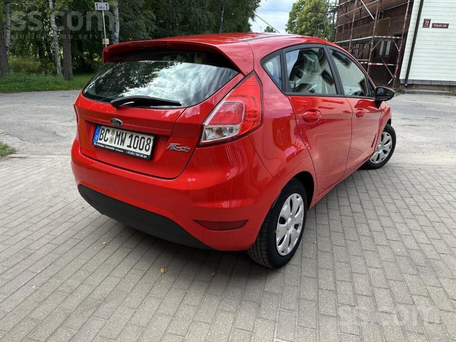 Sarkans Ford Fiesta 2017 Jelgava, ar dzinēja tilpumu 1.50 L un nobraukumu 186 tūkst. km par 6000 €, foto 9 vietnē AUTOMOTO.COM.LV