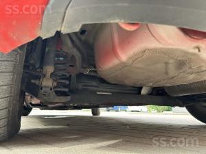 Sarkans Ford Fiesta 2017 Jelgava, ar dzinēja tilpumu 1.50 L un nobraukumu 186 tūkst. km par 6000 €, foto 18 vietnē AUTOMOTO.COM.LV
