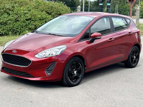 Sarkans Ford Fiesta 2018 Kretinga, ar dzinēja tilpumu 1.00 L un nobraukumu 130 tūkst. km par 6150 €, foto 2 vietnē AUTOMOTO.COM.LV