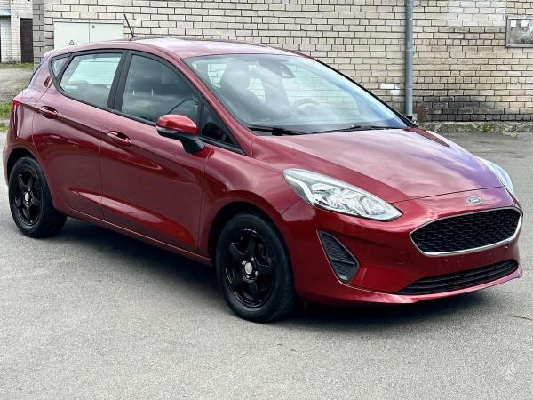 Sarkans Ford Fiesta 2018 Kretinga, ar dzinēja tilpumu 1.00 L un nobraukumu 130 tūkst. km par 6150 €, foto 4 vietnē AUTOMOTO.COM.LV