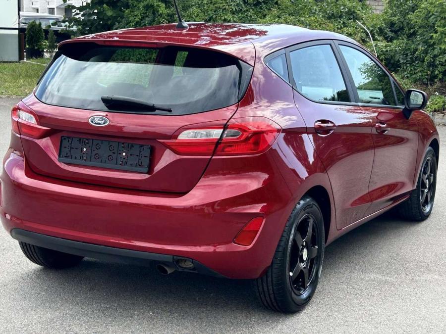 Sarkans Ford Fiesta 2018 Kretinga, ar dzinēja tilpumu 1.00 L un nobraukumu 130 tūkst. km par 6150 €, foto 6 vietnē AUTOMOTO.COM.LV