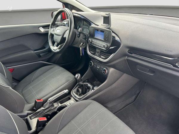 Red Ford Fiesta 2018 in Vilnius, with an engine capacity of 1.08 L and mileage of 100 thousand km for 6900 €, photo 10 on AUTOMOTO.COM.LV