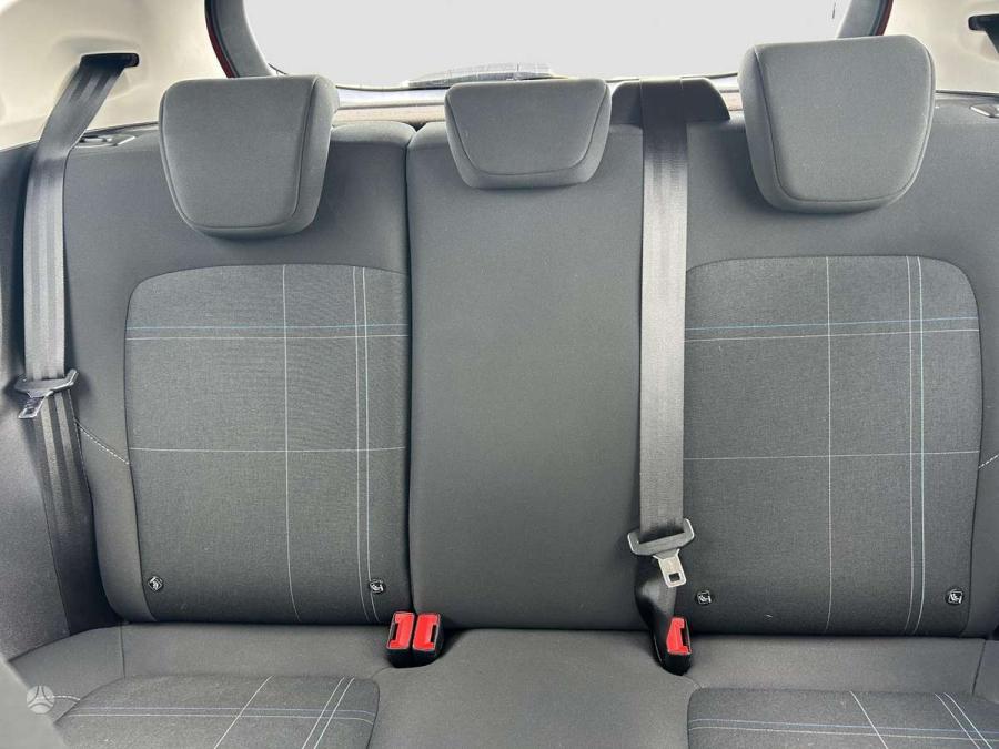 Sarkans Ford Fiesta 2018 Viļņa, ar dzinēja tilpumu 1.08 L un nobraukumu 100 tūkst. km par 6900 €, foto 23 vietnē AUTOMOTO.COM.LV