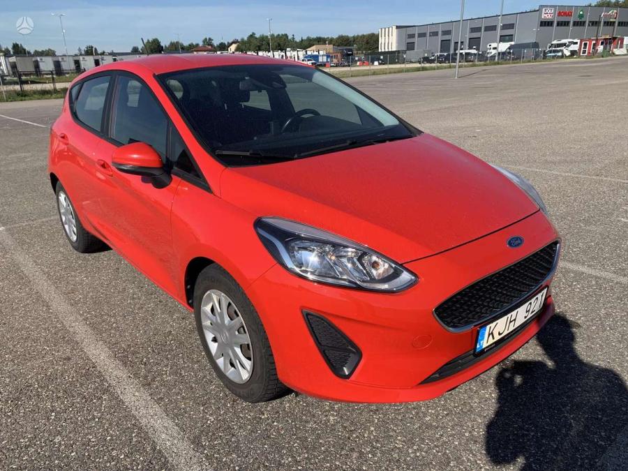 Red Ford Fiesta 2018 in Vilnius, with an engine capacity of 1.08 L and mileage of 100 thousand km for 6900 €, photo 4 on AUTOMOTO.COM.LV