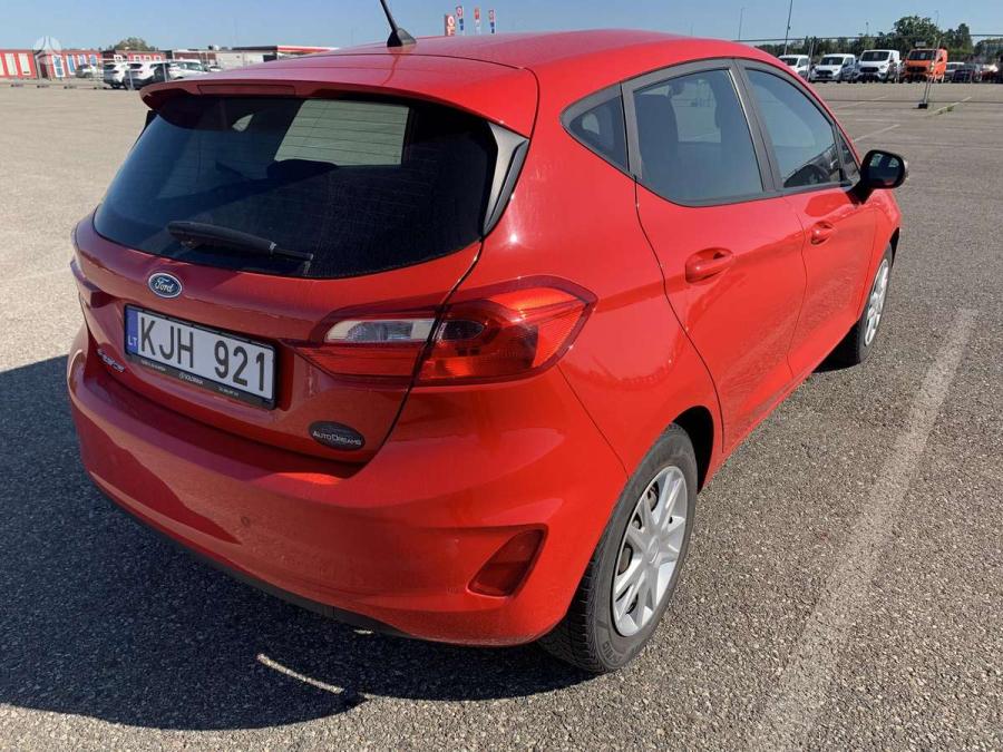 Red Ford Fiesta 2018 in Vilnius, with an engine capacity of 1.08 L and mileage of 100 thousand km for 6900 €, photo 6 on AUTOMOTO.COM.LV