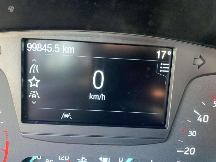 Red Ford Fiesta 2018 in Vilnius, with an engine capacity of 1.08 L and mileage of 100 thousand km for 6900 €, photo 14 on AUTOMOTO.COM.LV