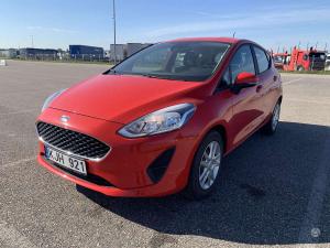 Sarkans Ford Fiesta 2018 Viļņa, ar dzinēja tilpumu 1.08 L un nobraukumu 100 tūkst. km par 6900 €, foto  vietnē AUTOMOTO.COM.LV