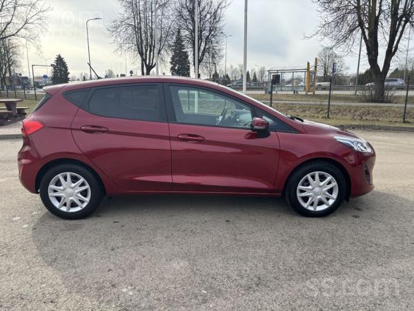 Sarkans Ford Fiesta 2019 Ogre, ar dzinēja tilpumu 1.00 L un nobraukumu 89 tūkst. km par 8900 €, foto 1 vietnē AUTOMOTO.COM.LV