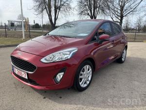 Sarkans Ford Fiesta 2019 Ogre, ar dzinēja tilpumu 1.00 L un nobraukumu 89 tūkst. km par 8900 €, foto 5 vietnē AUTOMOTO.COM.LV