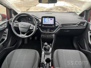 Sarkans Ford Fiesta 2019 Ogre, ar dzinēja tilpumu 1.00 L un nobraukumu 89 tūkst. km par 8900 €, foto 10 vietnē AUTOMOTO.COM.LV