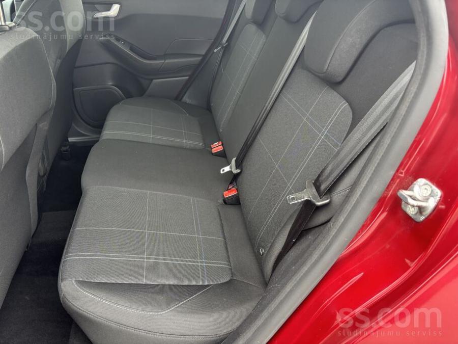 Sarkans Ford Fiesta 2019 Ogre, ar dzinēja tilpumu 1.00 L un nobraukumu 89 tūkst. km par 8900 €, foto 15 vietnē AUTOMOTO.COM.LV