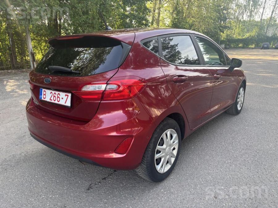 Sarkans Ford Fiesta 2019 Ogre, ar dzinēja tilpumu 1.00 L un nobraukumu 89 tūkst. km par 7550 €, foto 7 vietnē AUTOMOTO.COM.LV
