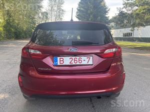 Sarkans Ford Fiesta 2019 Ogre, ar dzinēja tilpumu 1.00 L un nobraukumu 89 tūkst. km par 7550 €, foto 9 vietnē AUTOMOTO.COM.LV
