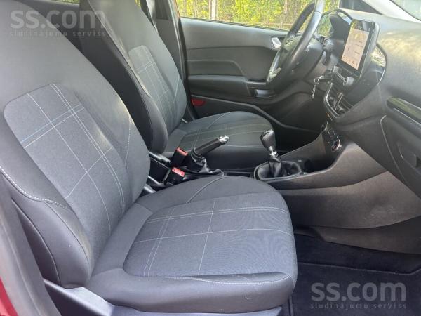 Sarkans Ford Fiesta 2019 Ogre, ar dzinēja tilpumu 1.00 L un nobraukumu 89 tūkst. km par 7550 €, foto 10 vietnē AUTOMOTO.COM.LV