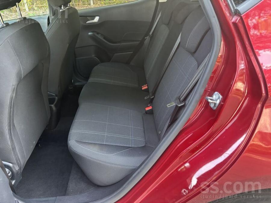 Sarkans Ford Fiesta 2019 Ogre, ar dzinēja tilpumu 1.00 L un nobraukumu 89 tūkst. km par 7550 €, foto 13 vietnē AUTOMOTO.COM.LV
