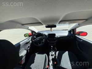 Sarkans Ford Fiesta 2020 Rīga, ar dzinēja tilpumu 1.00 L un nobraukumu 56 tūkst. km par 12500 €, foto 10 vietnē AUTOMOTO.COM.LV