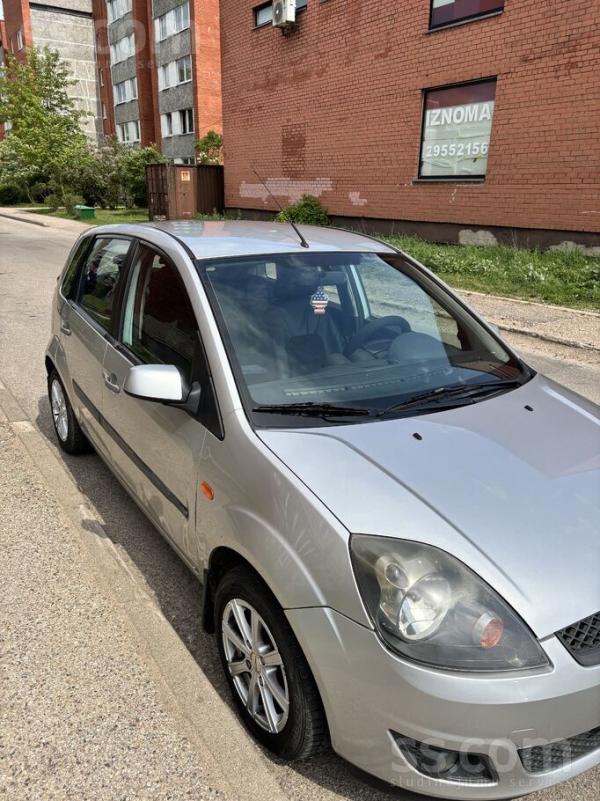 Ford Fiesta 2007 Daugavpils, ar dzinēja tilpumu 5.90 L un nobraukumu 0 tūkst. km par 900 €, foto 6 vietnē AUTOMOTO.COM.LV