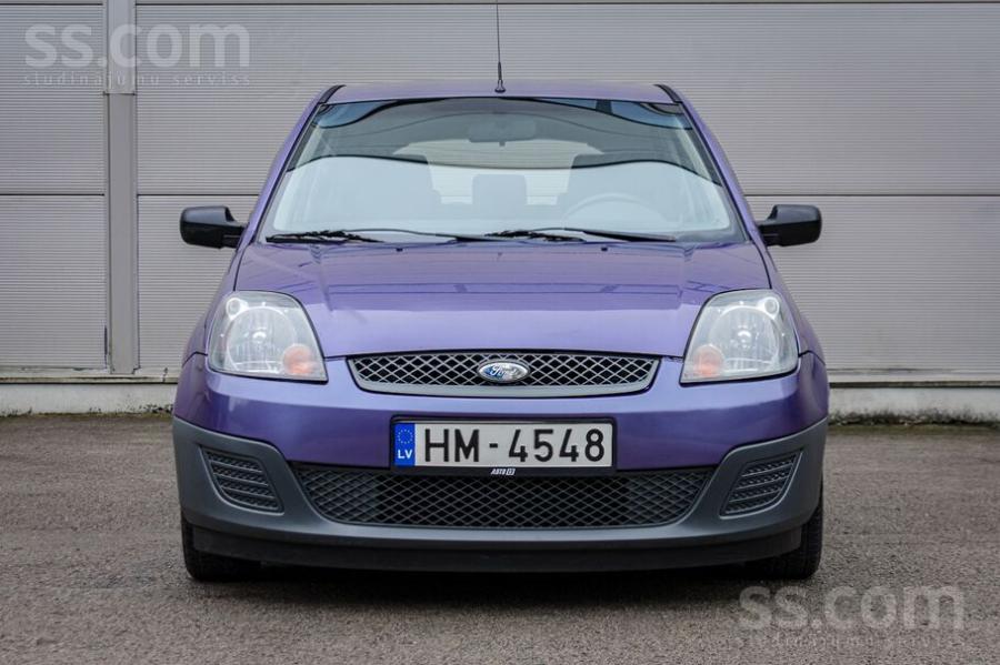 Violet Ford Fiesta 2007 in Riga, with an engine capacity of 1.30 L and mileage of 0 thousand km for 1452 €, photo 2 on AUTOMOTO.COM.LV