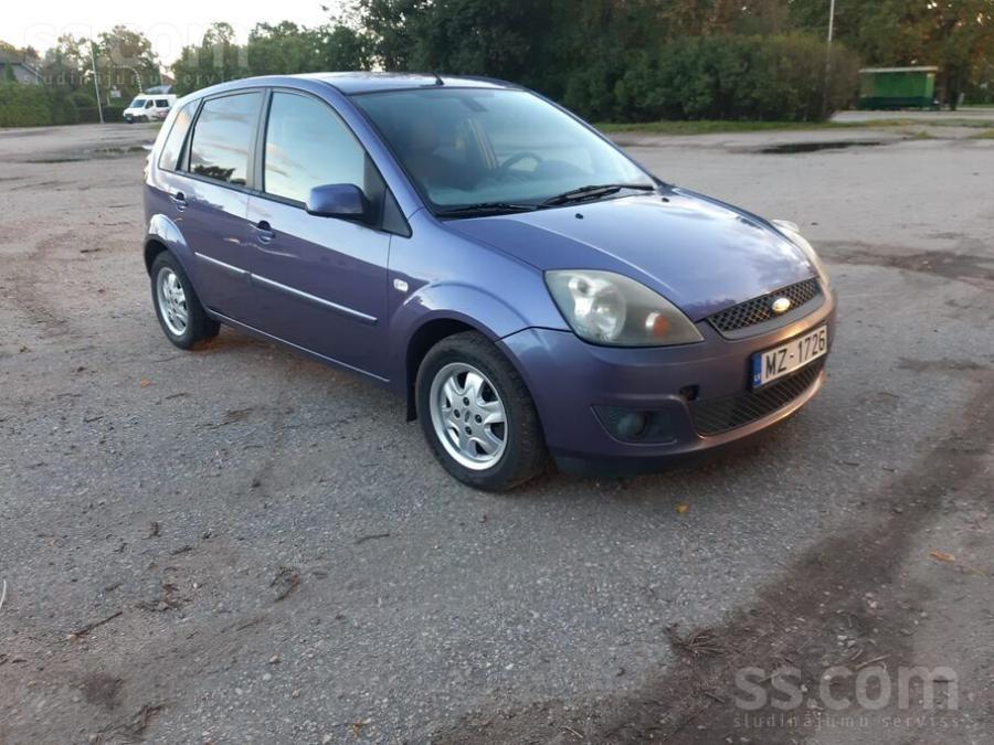 Violets Ford Fiesta 2008 Saldus, ar dzinēja tilpumu 1.40 L un nobraukumu 202 tūkst. km par 1650 €, foto 3 vietnē AUTOMOTO.COM.LV