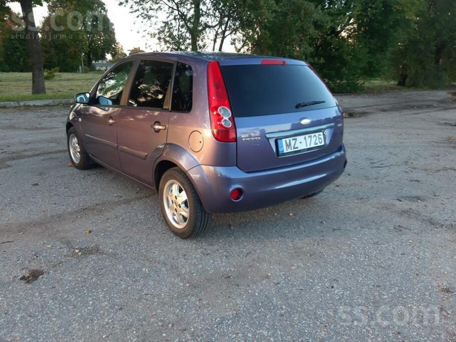 Violets Ford Fiesta 2008 Saldus, ar dzinēja tilpumu 1.40 L un nobraukumu 202 tūkst. km par 1650 €, foto 8 vietnē AUTOMOTO.COM.LV