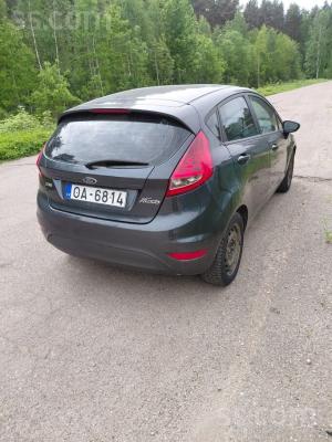 Violets Ford Fiesta 2009 Rīga, ar dzinēja tilpumu 1.10 L un nobraukumu 275 tūkst. km par 1500 €, foto 3 vietnē AUTOMOTO.COM.LV