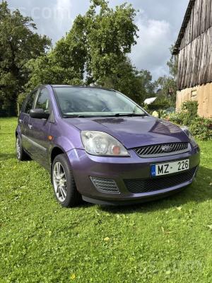 Violet Ford Fiesta 2009 in Kuldiga, with an engine capacity of 1.20 L and mileage of 199 thousand km for 2000 €, photo 6 on AUTOMOTO.COM.LV