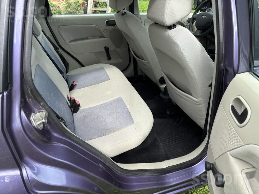 Violet Ford Fiesta 2009 in Kuldiga, with an engine capacity of 1.20 L and mileage of 199 thousand km for 2000 €, photo 14 on AUTOMOTO.COM.LV