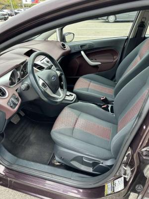 Violets Ford Fiesta 2011 Viļņa, ar dzinēja tilpumu 1.39 L un nobraukumu 101 tūkst. km par 3900 €, foto 11 vietnē AUTOMOTO.COM.LV