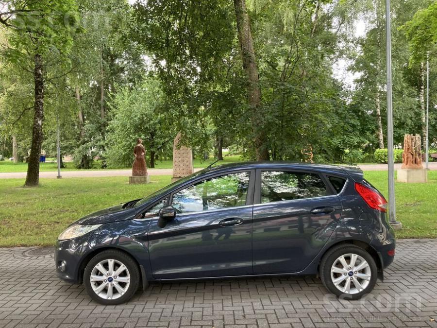 Violets Ford Fiesta 2011 Jelgava, ar dzinēja tilpumu 1.40 L un nobraukumu 177 tūkst. km par 2450 €, foto 7 vietnē AUTOMOTO.COM.LV