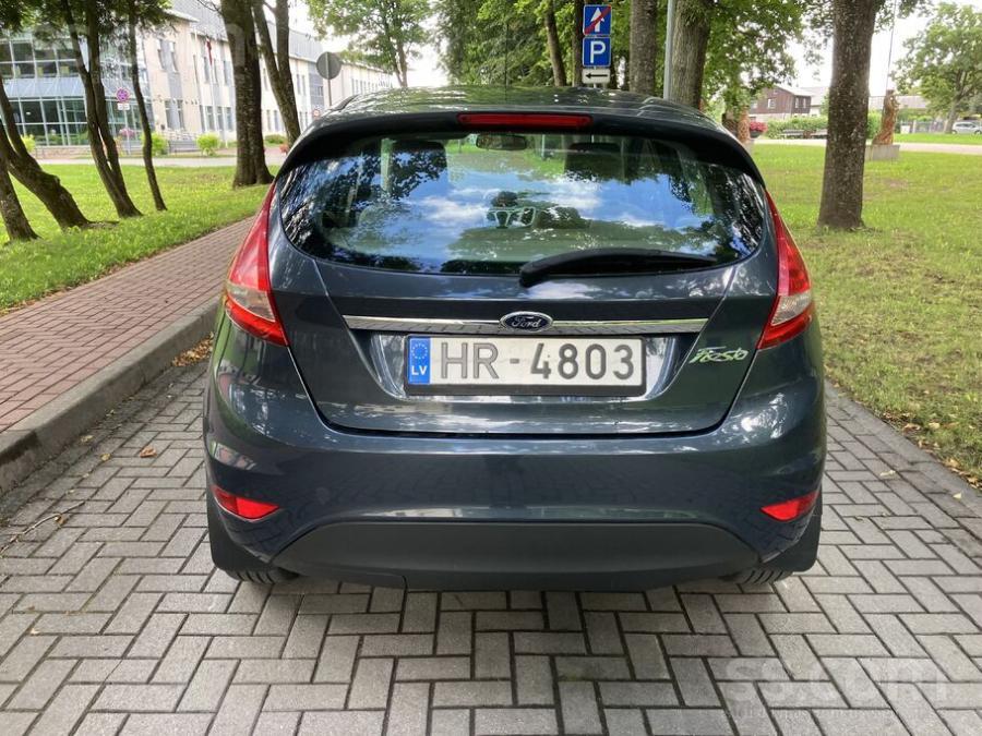 Violets Ford Fiesta 2011 Jelgava, ar dzinēja tilpumu 1.40 L un nobraukumu 177 tūkst. km par 2450 €, foto 9 vietnē AUTOMOTO.COM.LV