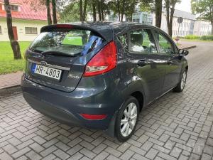 Violets Ford Fiesta 2011 Jelgava, ar dzinēja tilpumu 1.40 L un nobraukumu 177 tūkst. km par 2450 €, foto 10 vietnē AUTOMOTO.COM.LV