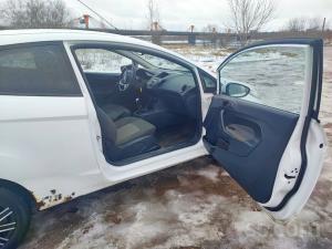 Balts Ford Fiesta 2012 Rīga, ar dzinēja tilpumu 1.20 L un nobraukumu 147 tūkst. km par 1700 €, foto 7 vietnē AUTOMOTO.COM.LV