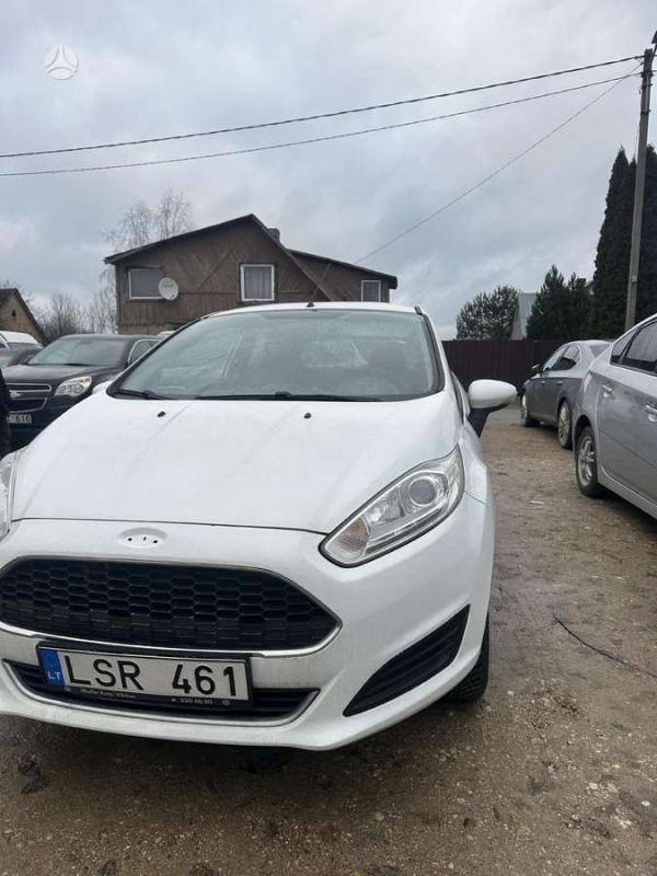 Balts Ford Fiesta 2017 Viļņa, ar dzinēja tilpumu 1.00 L un nobraukumu 74 tūkst. km par 2750 €, foto 2 vietnē AUTOMOTO.COM.LV