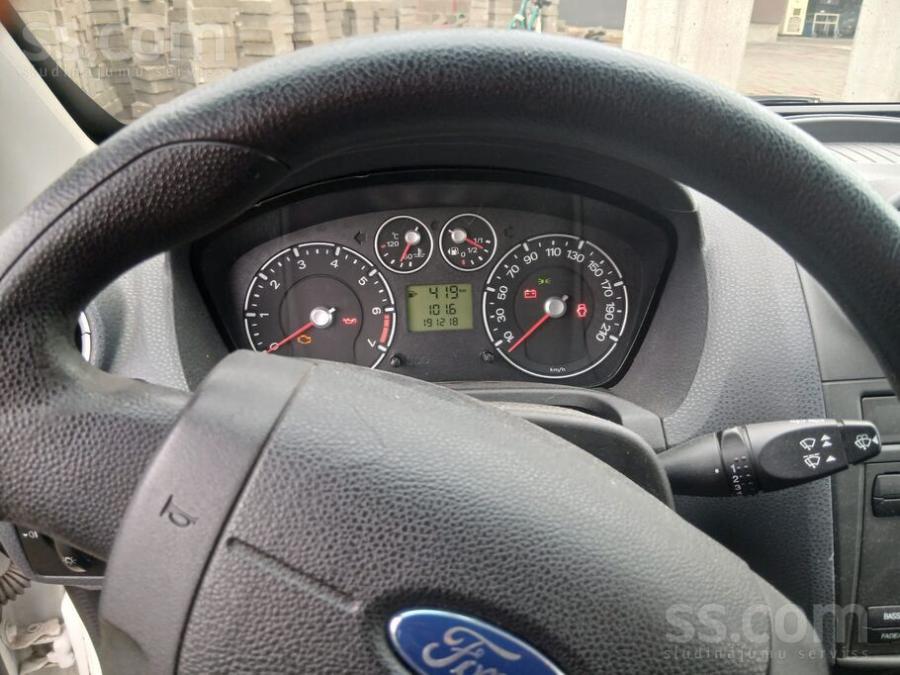 Balts Ford Fiesta 2007 Rīga, ar dzinēja tilpumu 1.30 L un nobraukumu 191 tūkst. km par 1300 €, foto 7 vietnē AUTOMOTO.COM.LV