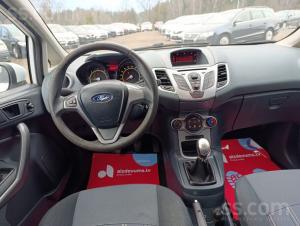 Balts Ford Fiesta 2009 Valmiera, ar dzinēja tilpumu 1.40 L un nobraukumu 283 tūkst. km par 3450 €, foto 10 vietnē AUTOMOTO.COM.LV