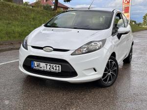 Balts Ford Fiesta 2009 Jonava, ar dzinēja tilpumu 1.24 L un nobraukumu 211 tūkst. km par 2150 €, foto  vietnē AUTOMOTO.COM.LV